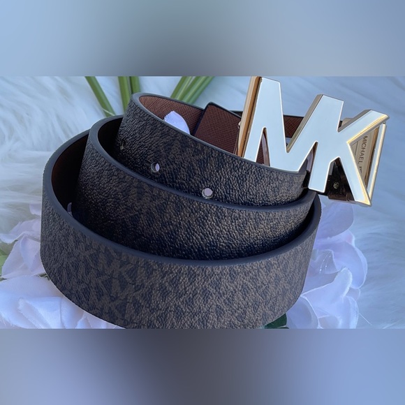 Michael Kors | Accessories | Michael Kors Womens Twist Reversible Belt ...